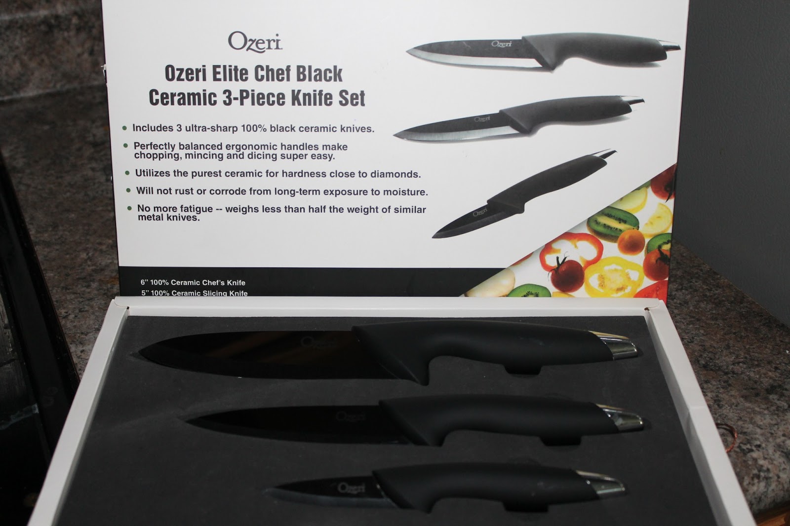 Icey's World: Ozeri Ceramic Knives Review