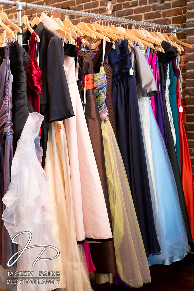 Jaclyn Paige Photography: Bootleg Betty - Consignment Wedding Dresses ...