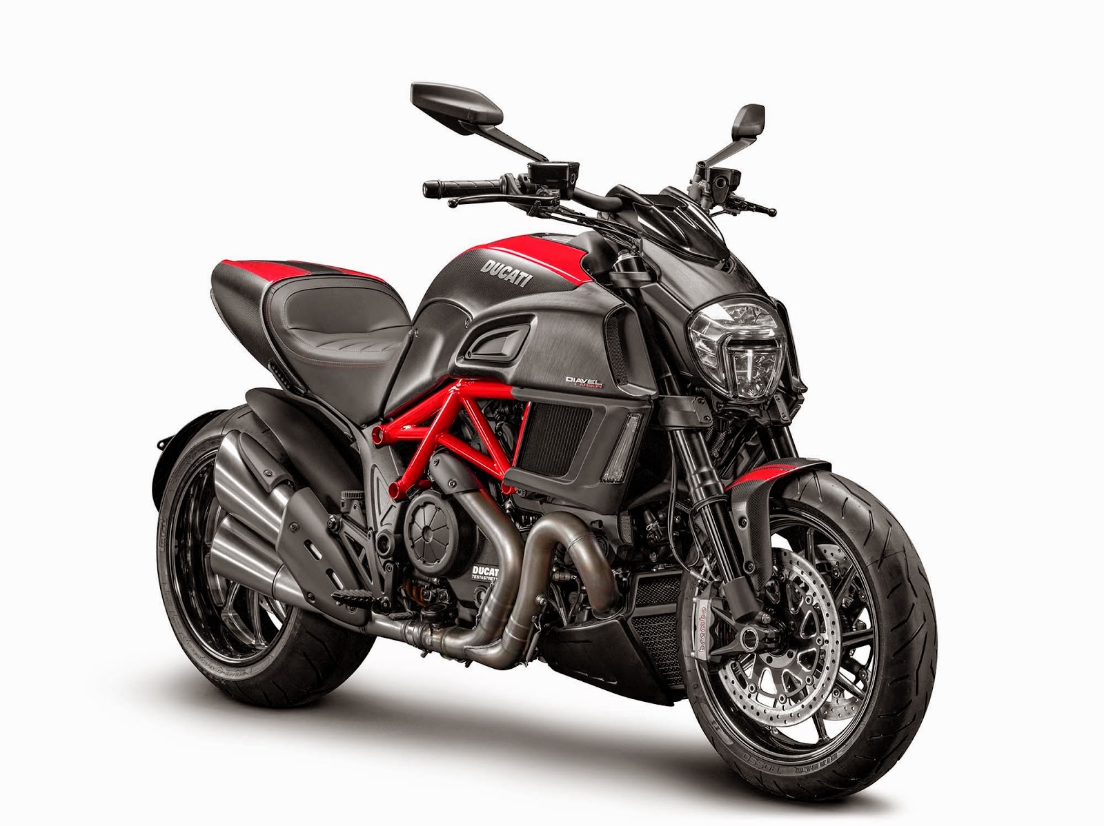 ConcettoMotors: Ducati anuncia modelo sombrio Diavel Dark