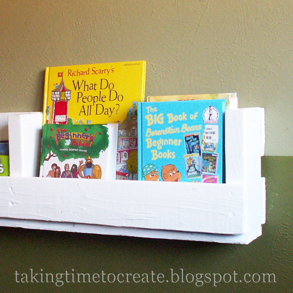 Taking Time To Create: Pallet Book Shelf {Book Rack}