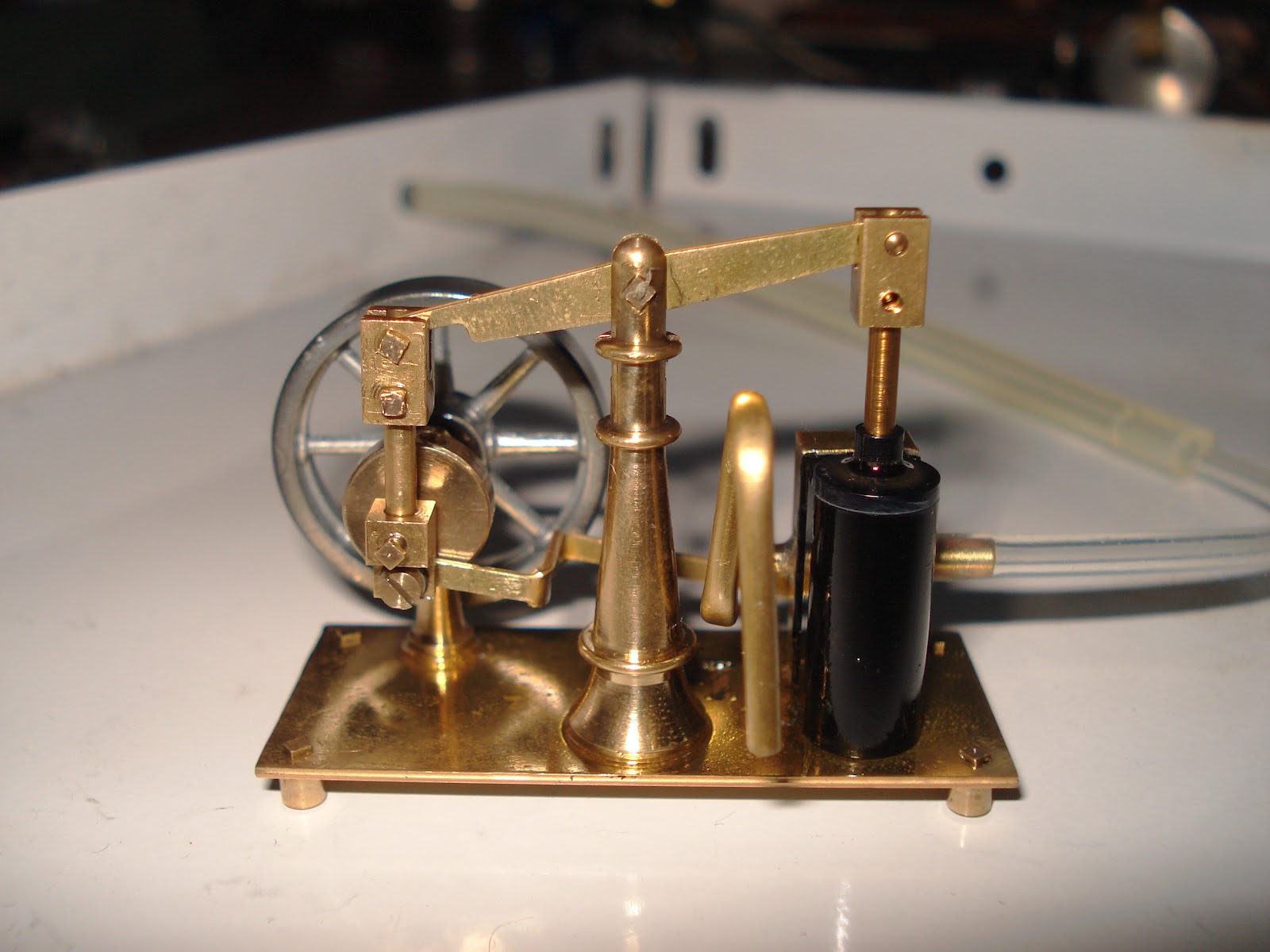 Modelldampfmaschinen: April 2012