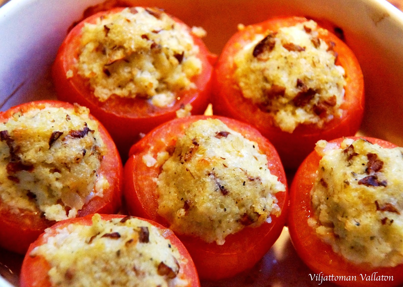 Viljattoman Vallaton: Täytetyt tomaatit