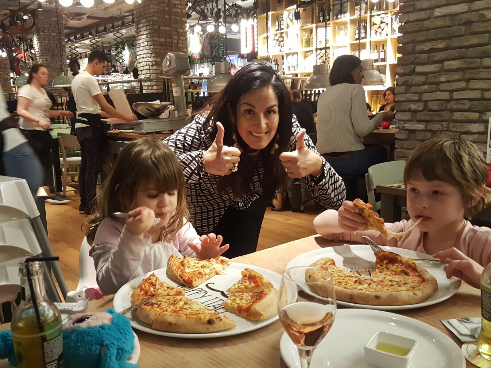 PERSOONLIJKE REVIEW HAPPY ITALY – Italiaans eten & kidsproof | Farah!