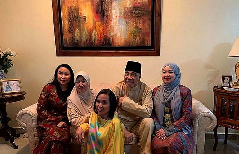 MYARTIS.COM | MYARTIS | MY | ARTIS: AL-FATIHAH - SUAMI RUBIAH SUPARMAN ...