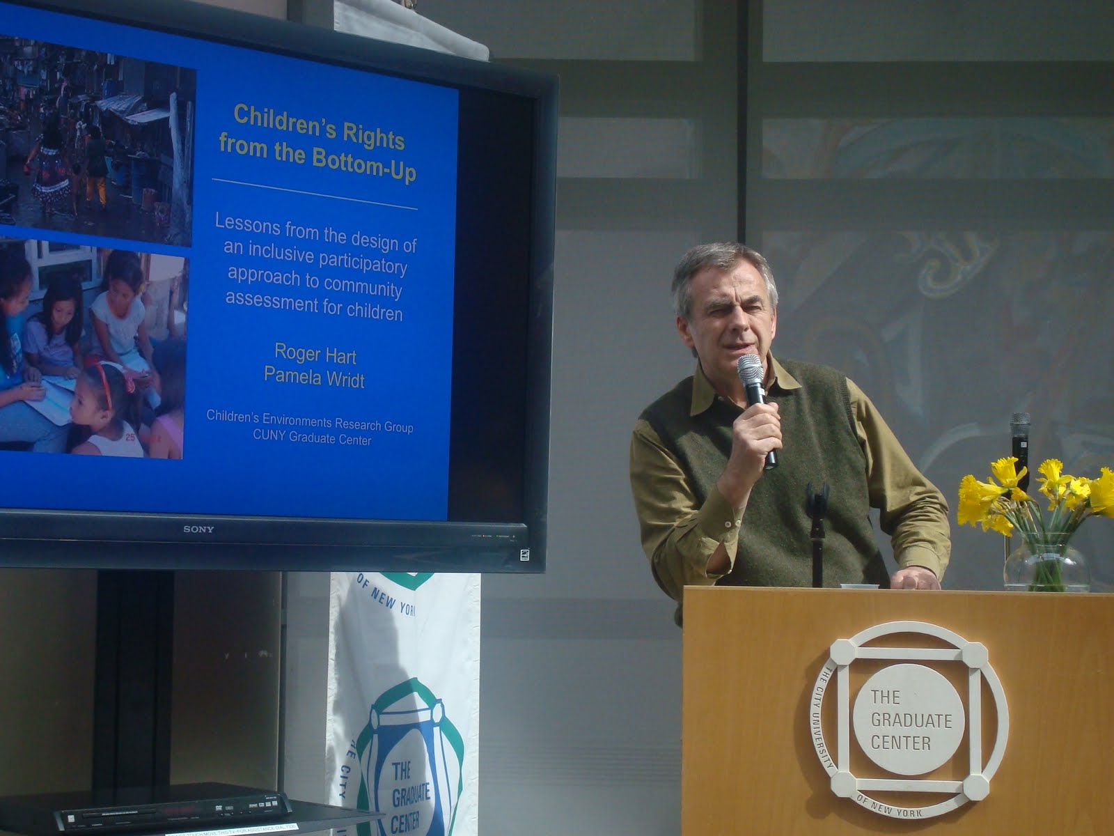 Ingrid&NYC: Roger Hart in the Skylight Room