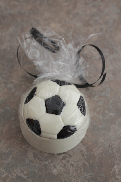 DIY Party Mom: Soccer Ball Chocolate Candy Box Favor & Free Printable