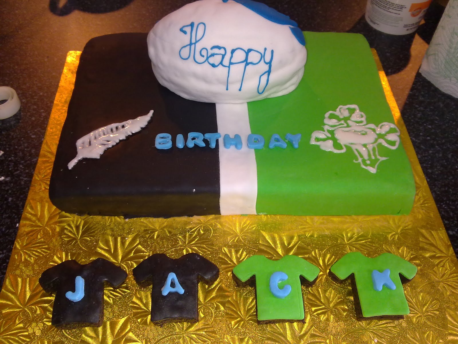 The Baking Frog: Chocolate Rugby Cake (All Blacks and Ireland)