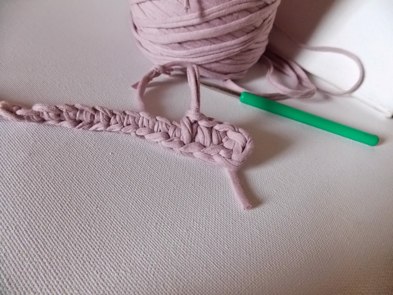 Tutorial Bolso de Mano de Trapillo | La Cajita de Ma