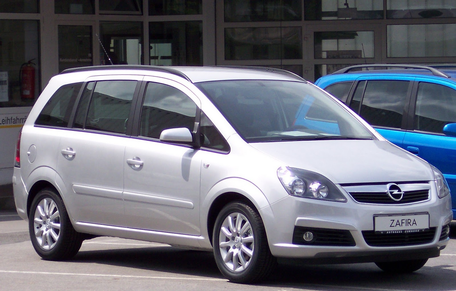 Best Cars Pictures: Opel zafira