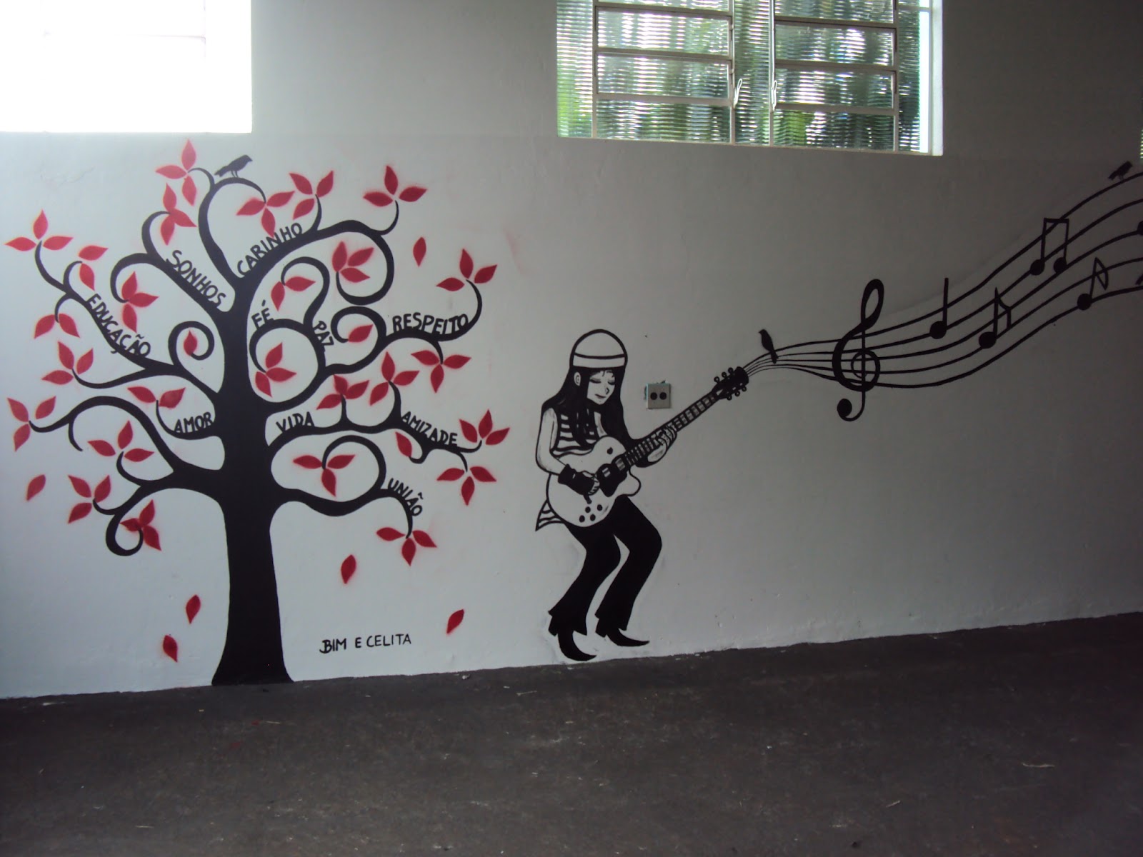 Artes do Bim: Pintura na sala de música no Pestalozzi II, Bim e Celita ...