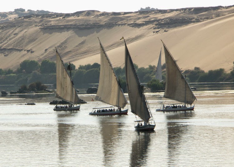 égyptophile: Felouques, au fil de l'eau, au fil du temps