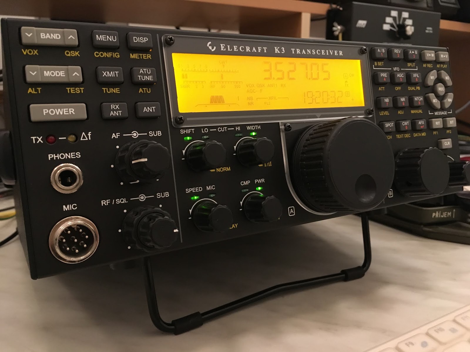 Top band (160m - 1.8MHz) DX Operation: Mysterious Phenomenon on Topband?