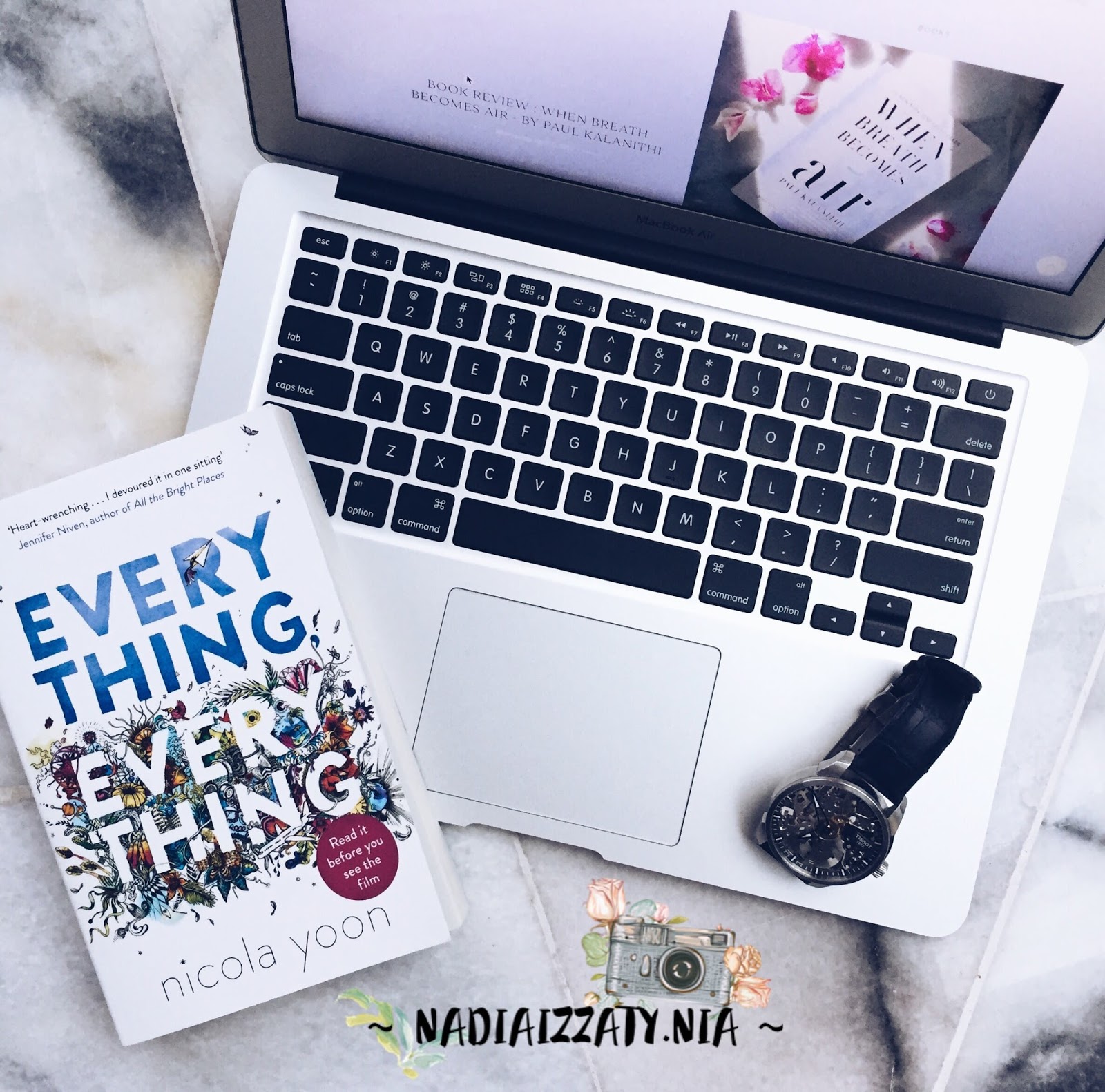 EVERYTHING,EVERYTHING - BY NICOLA YOON ( BOOK REVIEW ) | NADIA IZZATY