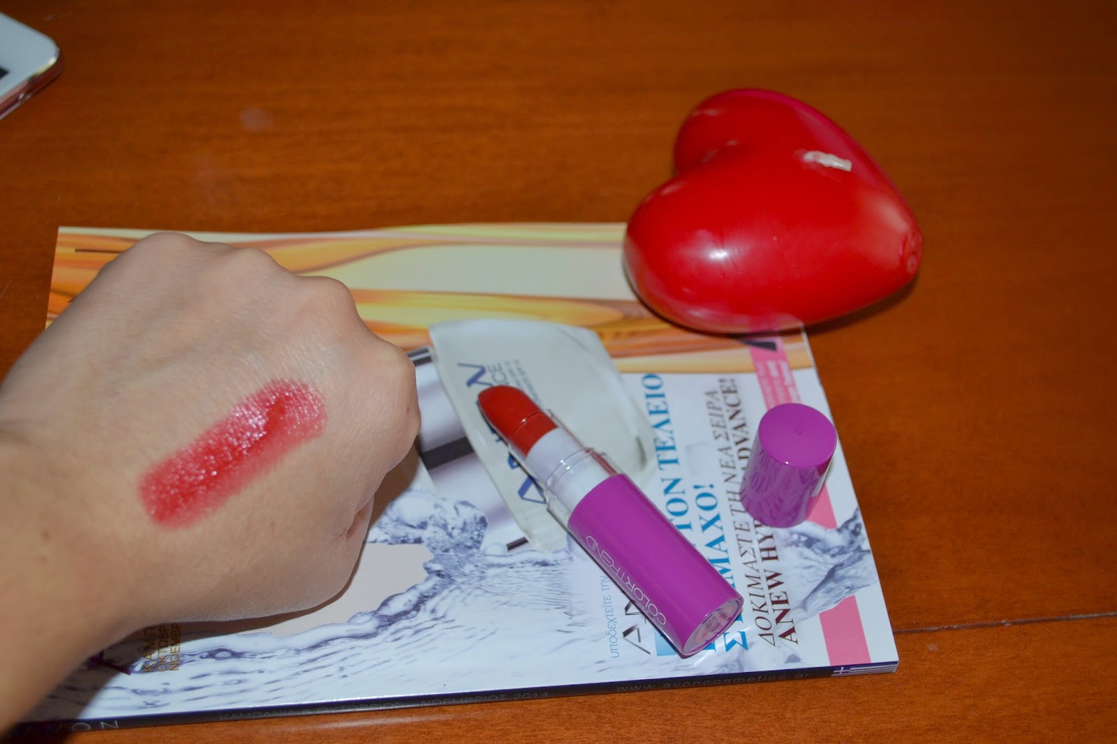 Lipstick Love: Avon 'Red Inferno' Color Trend Elements