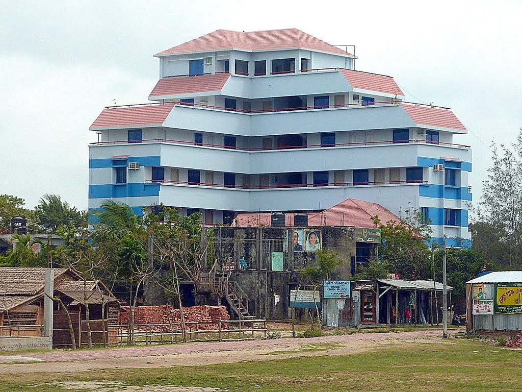 EXPLORE THE WORLD: Patuakhali; a Coastal City in Bangladesh