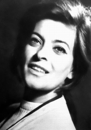 Amintiri din teatrul romanesc: Consuela Darie