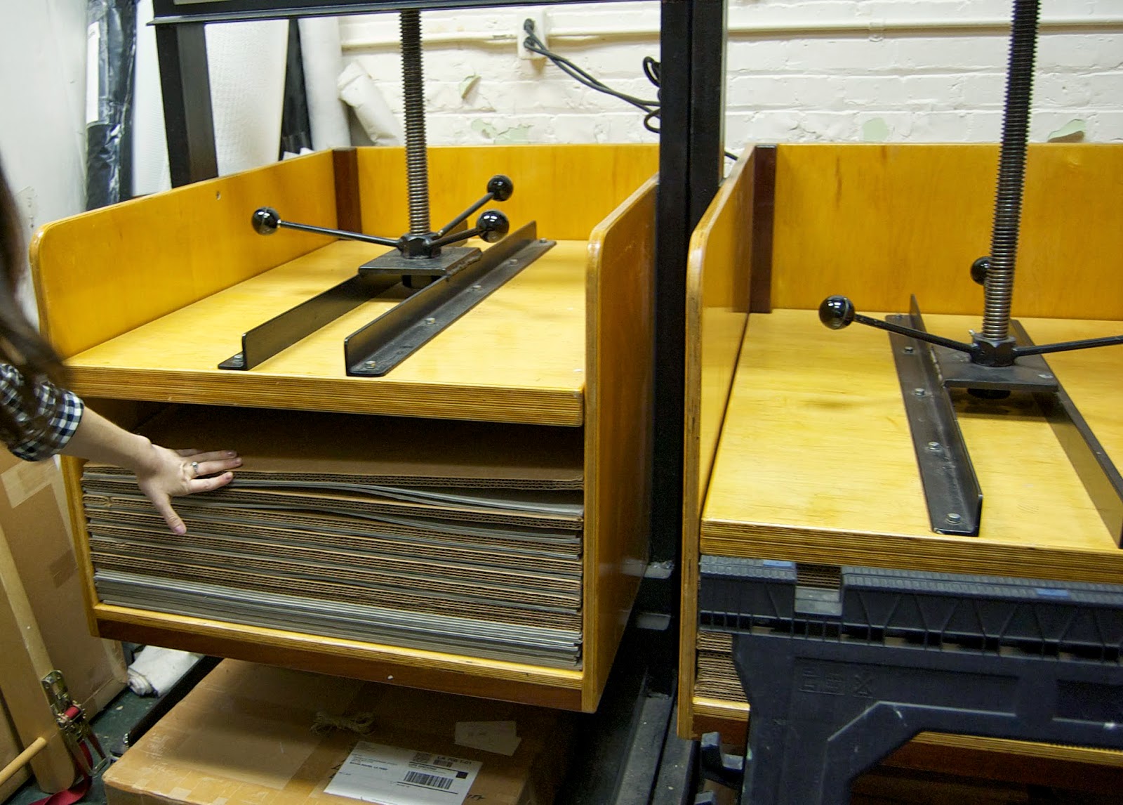 Draw what you see: I'm making spanish moss paper... from moss.