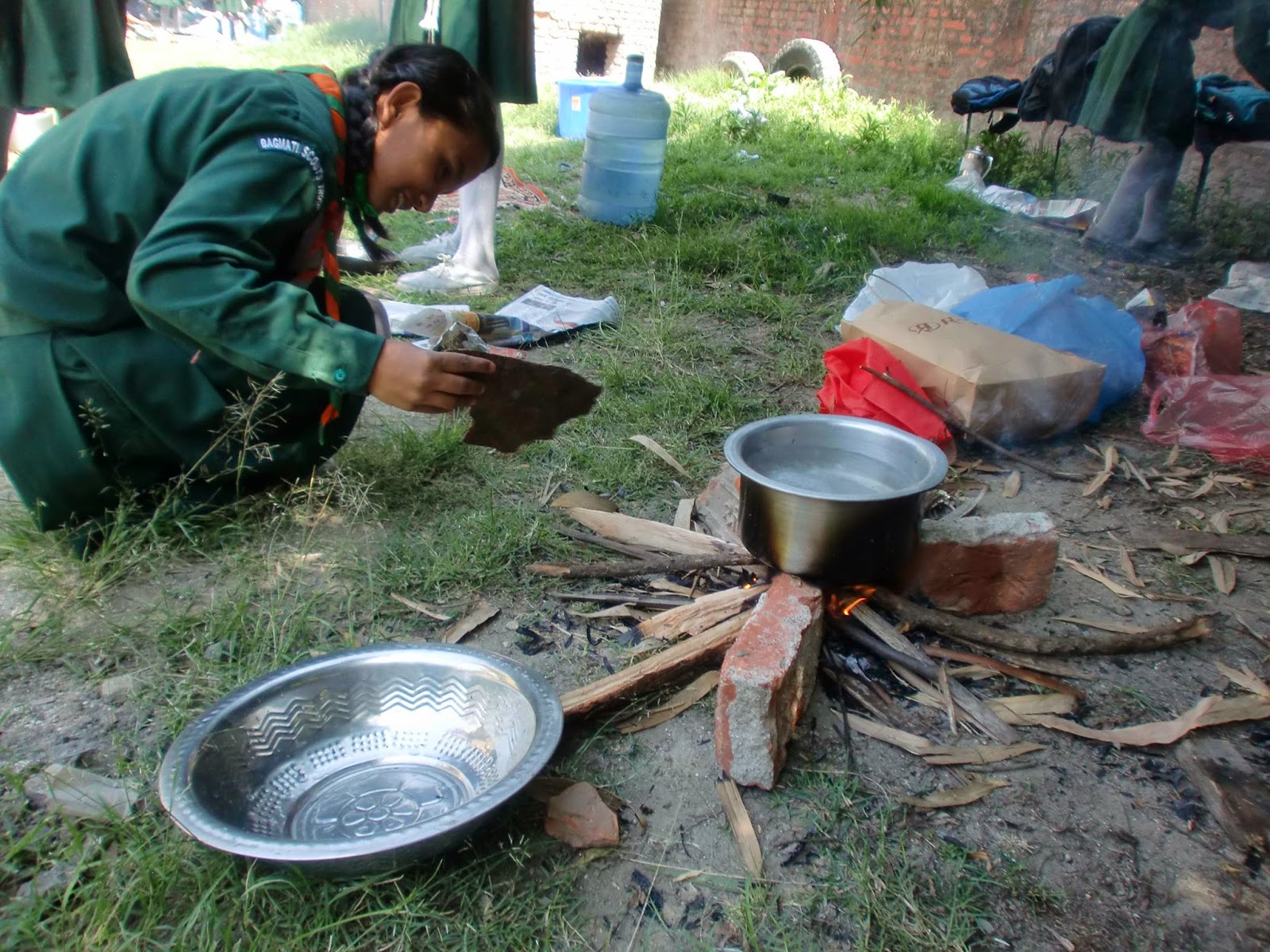 Nepal Scout: Photos of Cooking at Bagmati Scout Troop