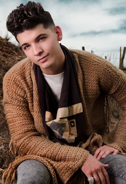 Biografia de Legarda - PeruMasFlow Música Latina