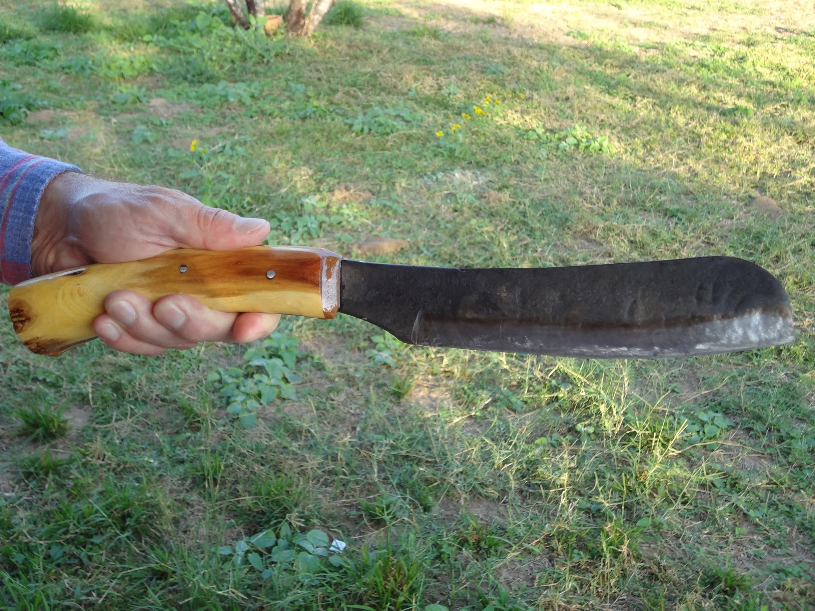 Woods Roamer: “The Beast” A Heavyweight Parang