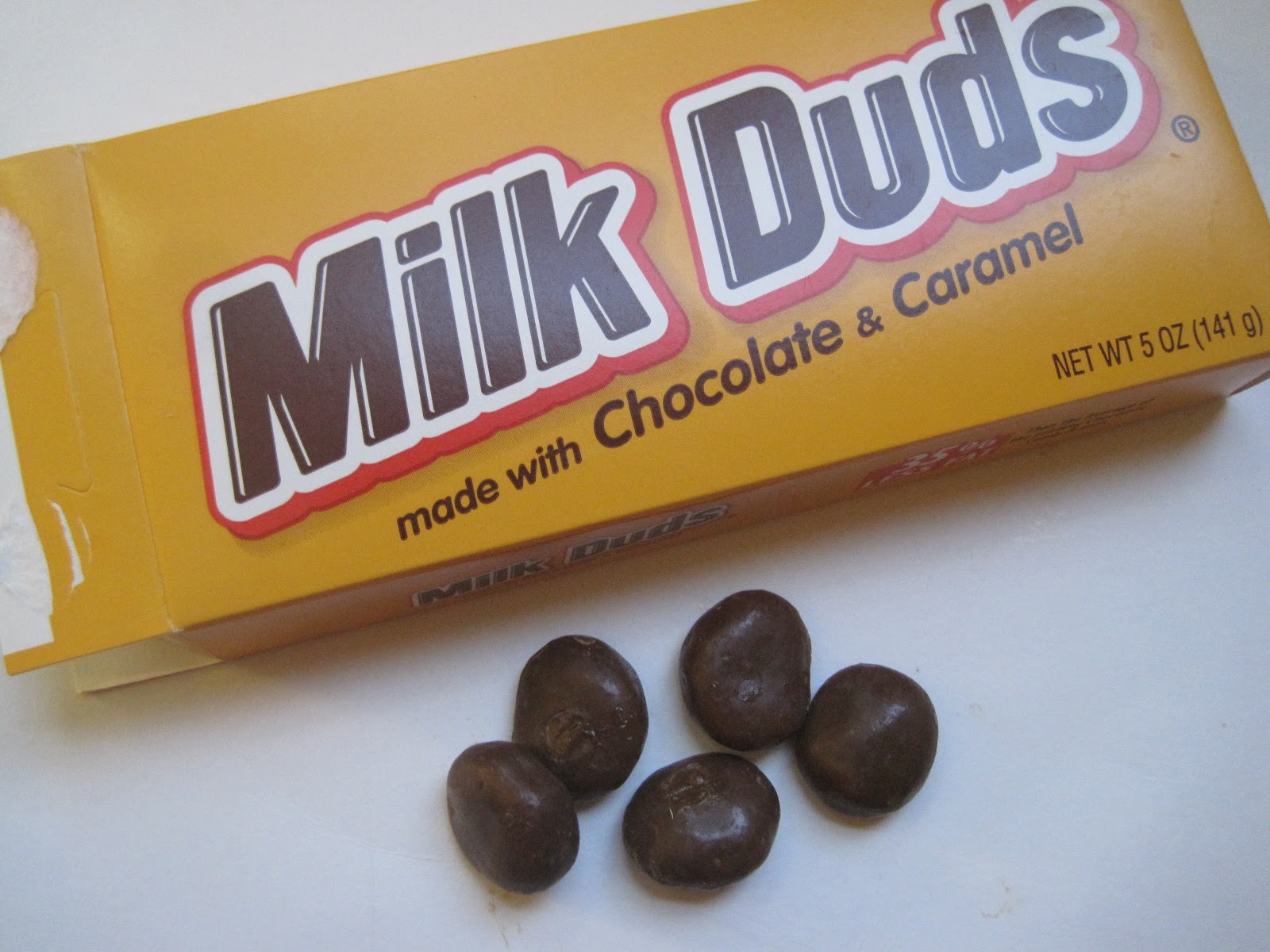 Walking The Candy Aisle: Milk Duds review