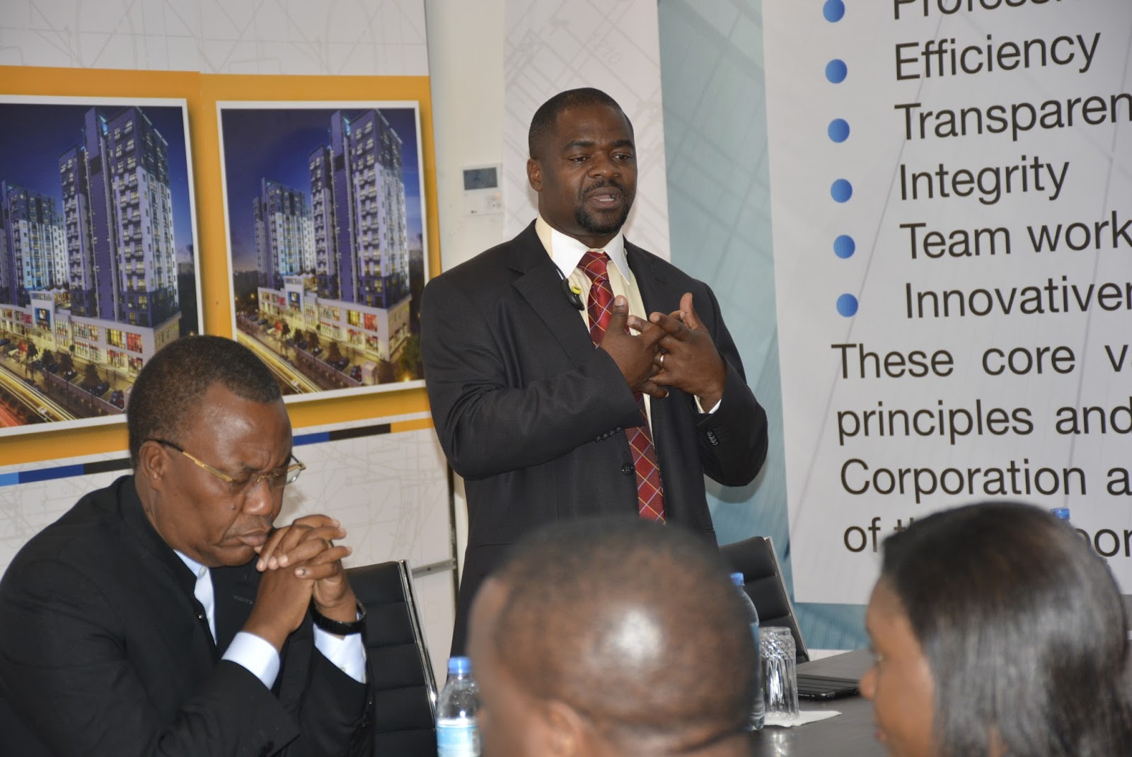 MATUKIO @ MICHUZI BLOG: WAZIRI WA ARDHI, NYUMBA NA MAENDELEO YA MAKAZI ...