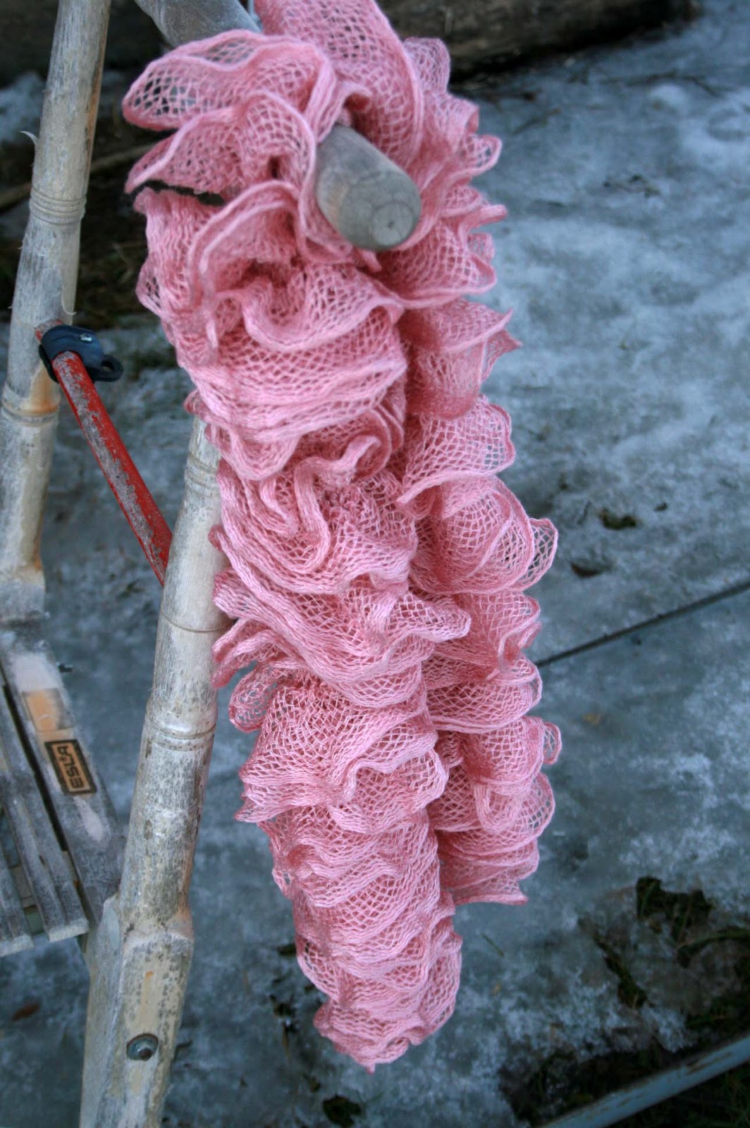 Hansus handiworks: Herttainen frilla?