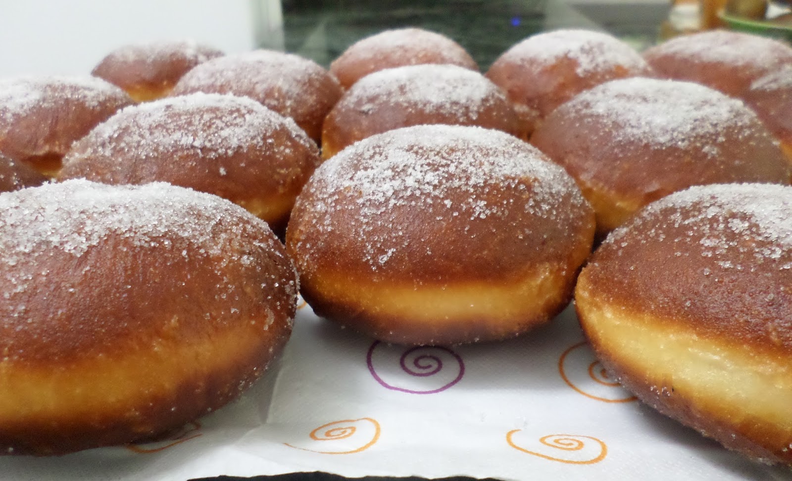 Mi pastelería: Bombas rellenas de crema pastelera