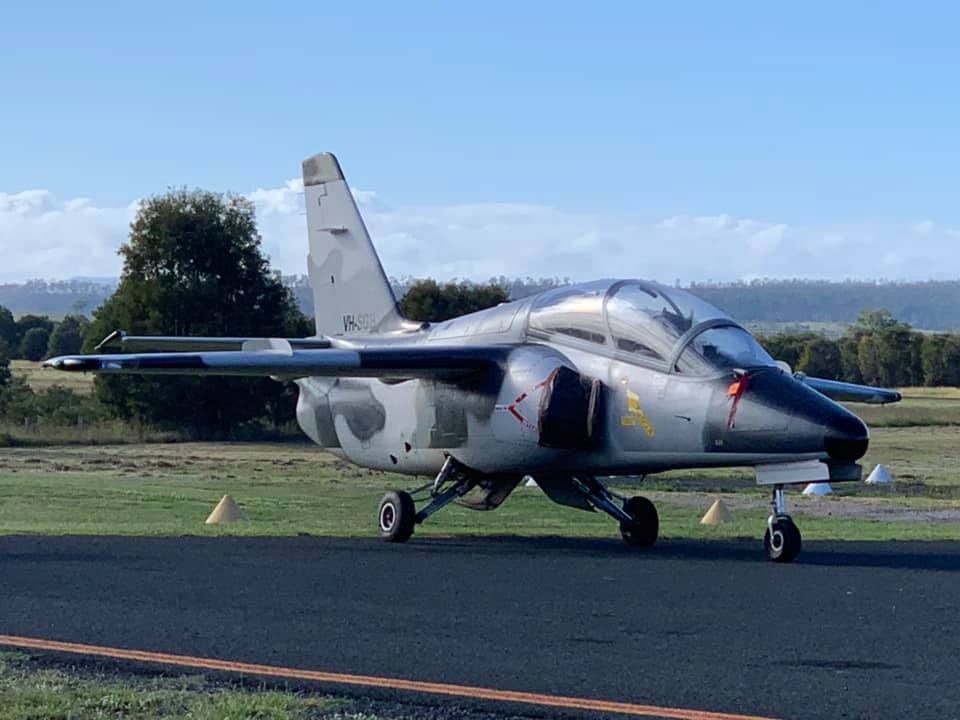 Central Queensland Plane Spotting: Great Photos as Jetworks Display ...
