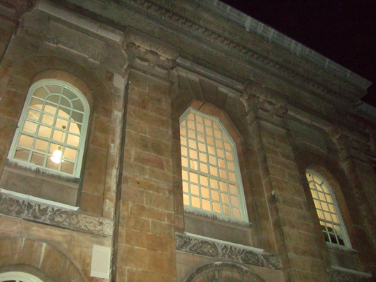 A bad witch's blog: Occult London: Hawksmoor's Coffin-Shaped Window