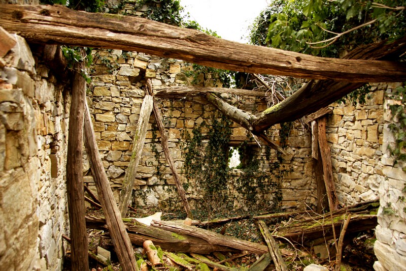 Matej Molek Photography: Abandoned village Slapnik