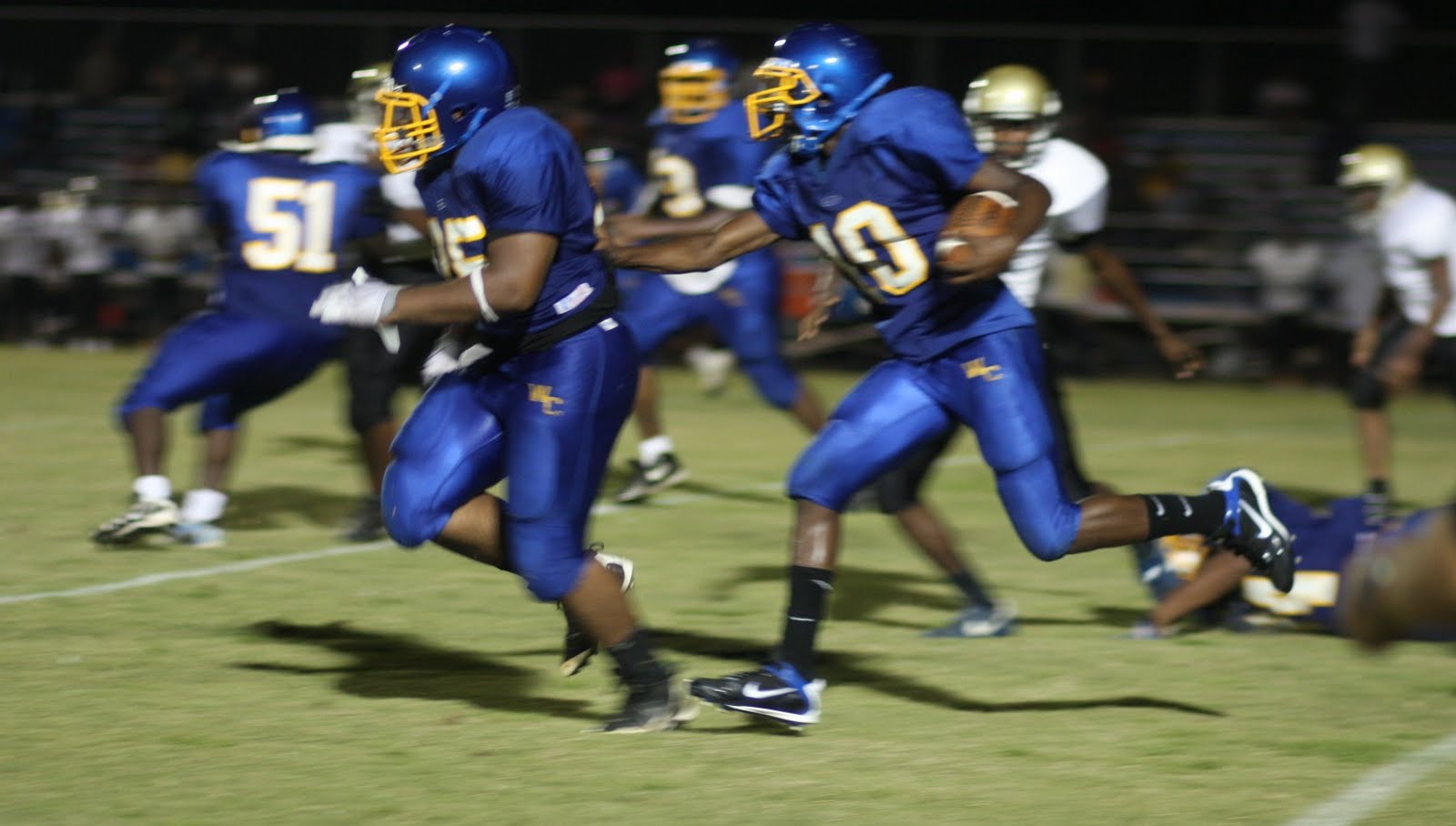 Warren County Screaming Devils: Screaming Devils Return to Gridiron ...