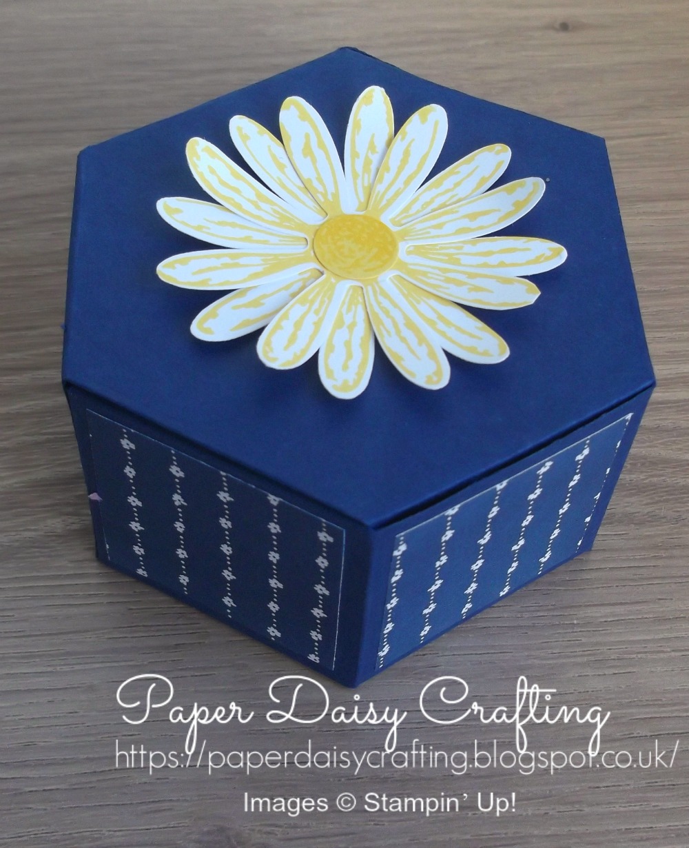 Paper Daisy Crafting: Delightful Daisy week - Day 2
