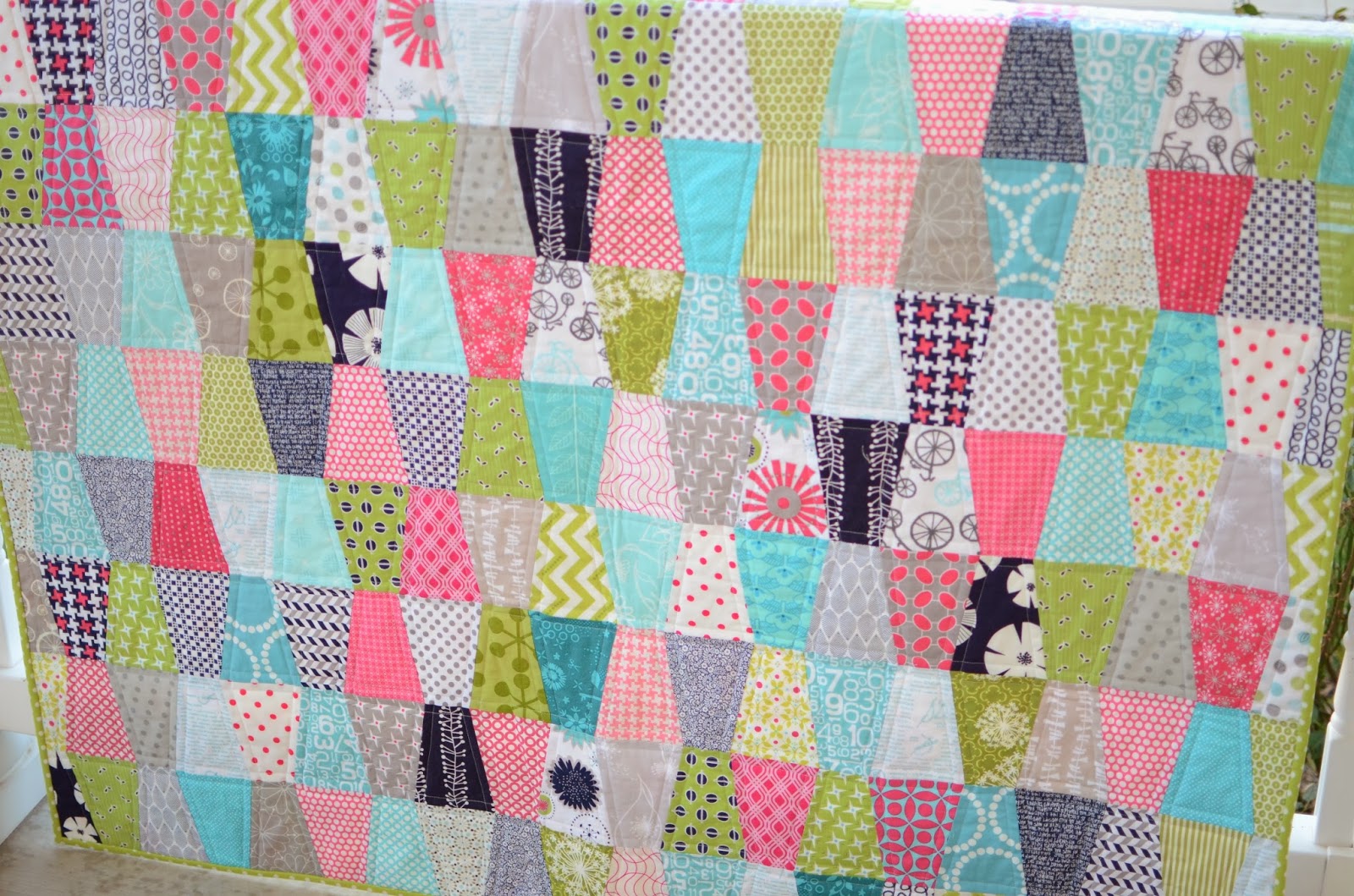Hyacinth Quilt Designs: My Tumbler Quilt