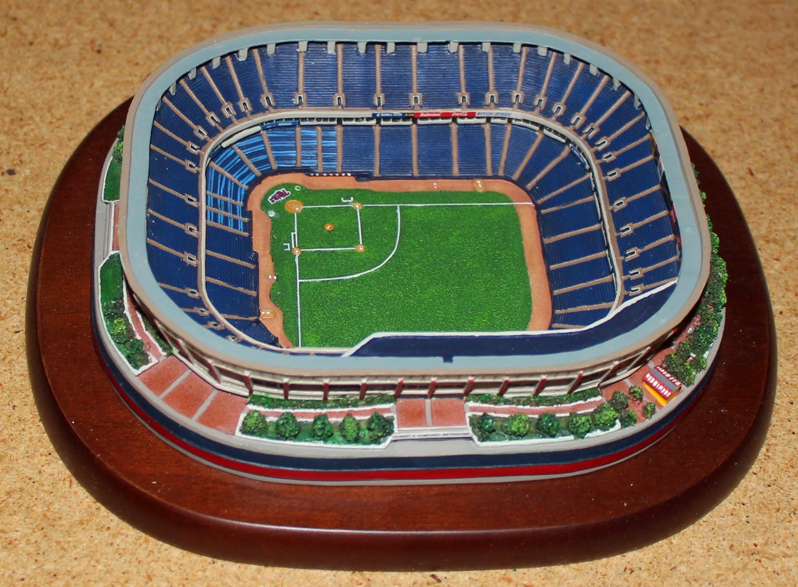 The Bobble Hunter: Mini Metrodome