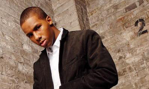 Soul 11 Music: New Joint: "So Amazing" (Lee Carr)