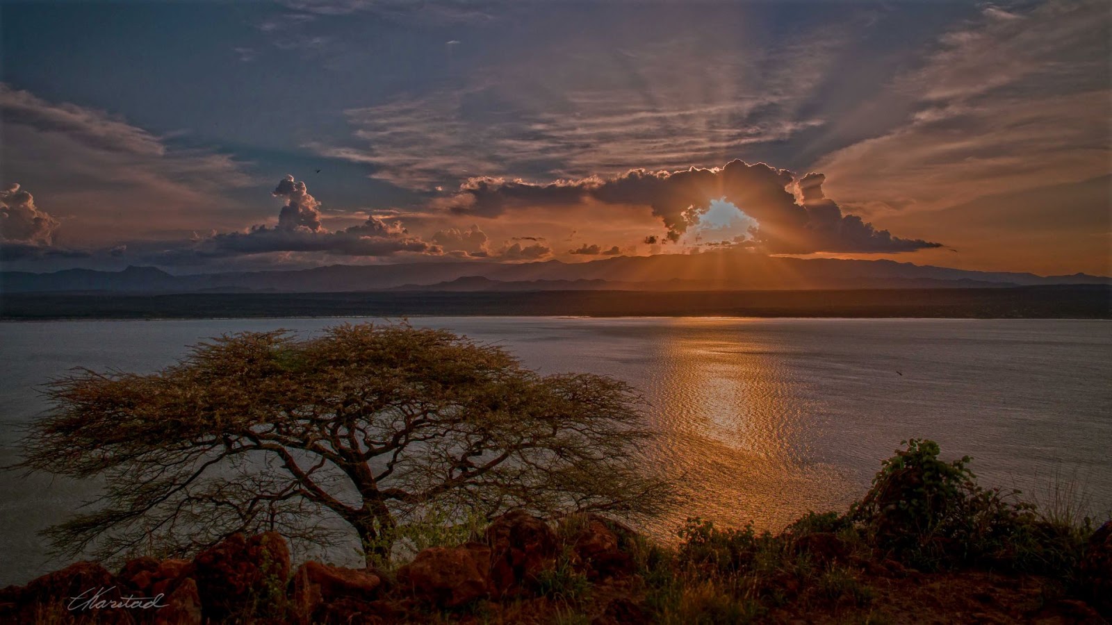Elsen Karstad's 'Pic-A-Day Kenya': Lake Baringo Sunset