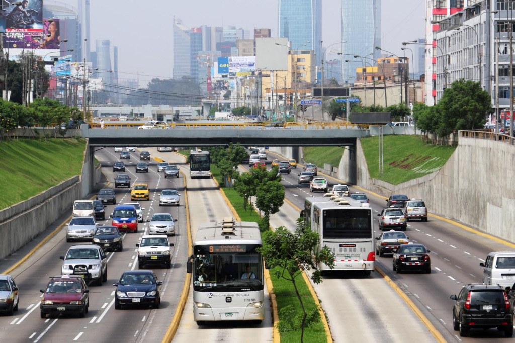 Rails sense fronteres: El COSAC I (Corredor Segregado de Alta Capacidad ...