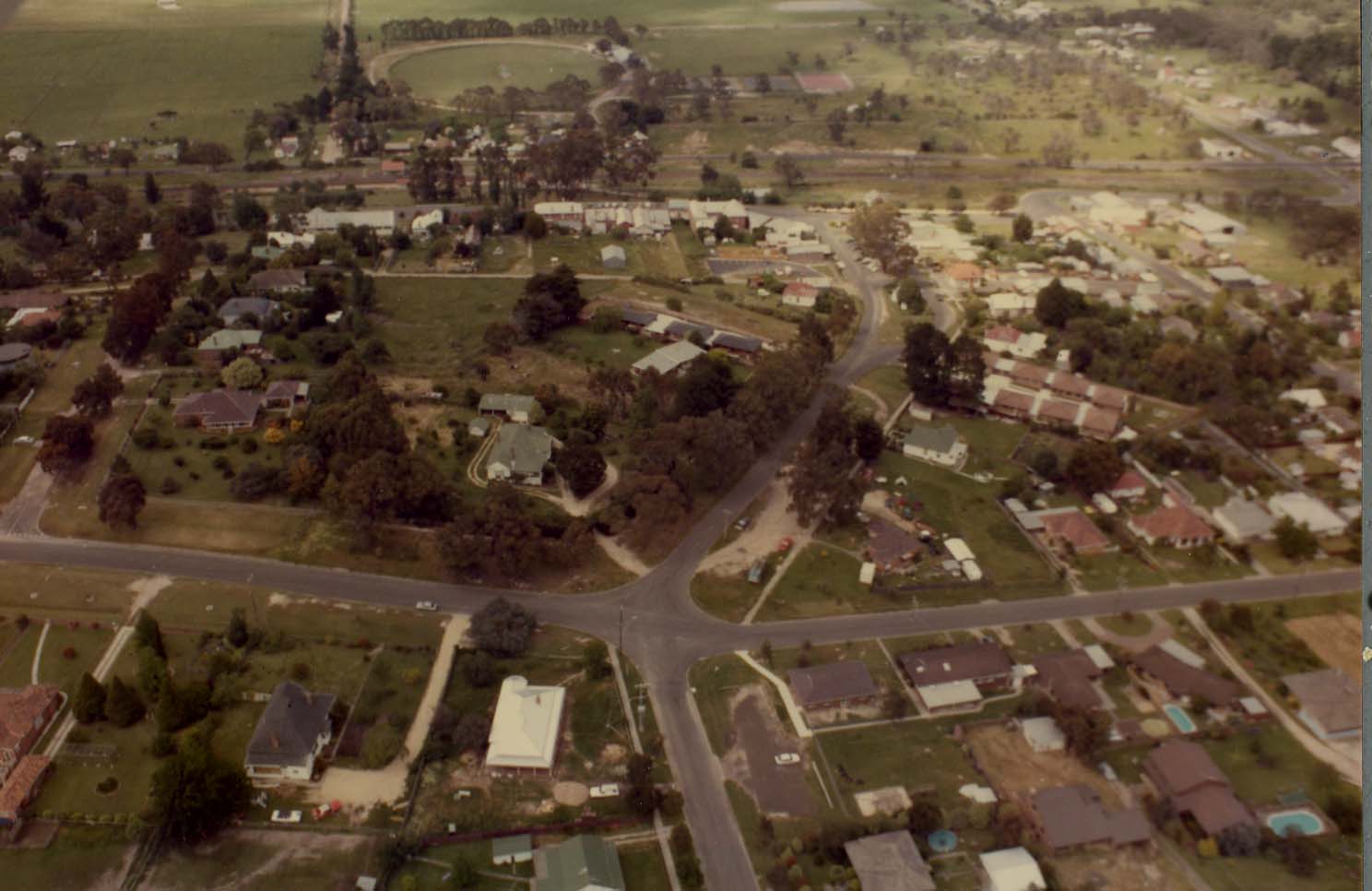 Casey Cardinia - links to our past: Bunyip aerial photographs 1985