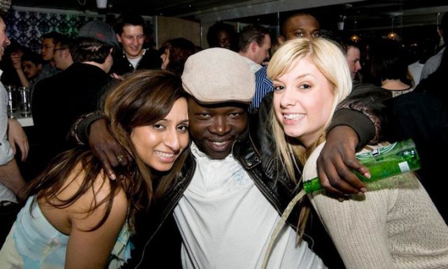 Hilarious Drinks in Party Fails - Ye Kya Chutiyapa Hai