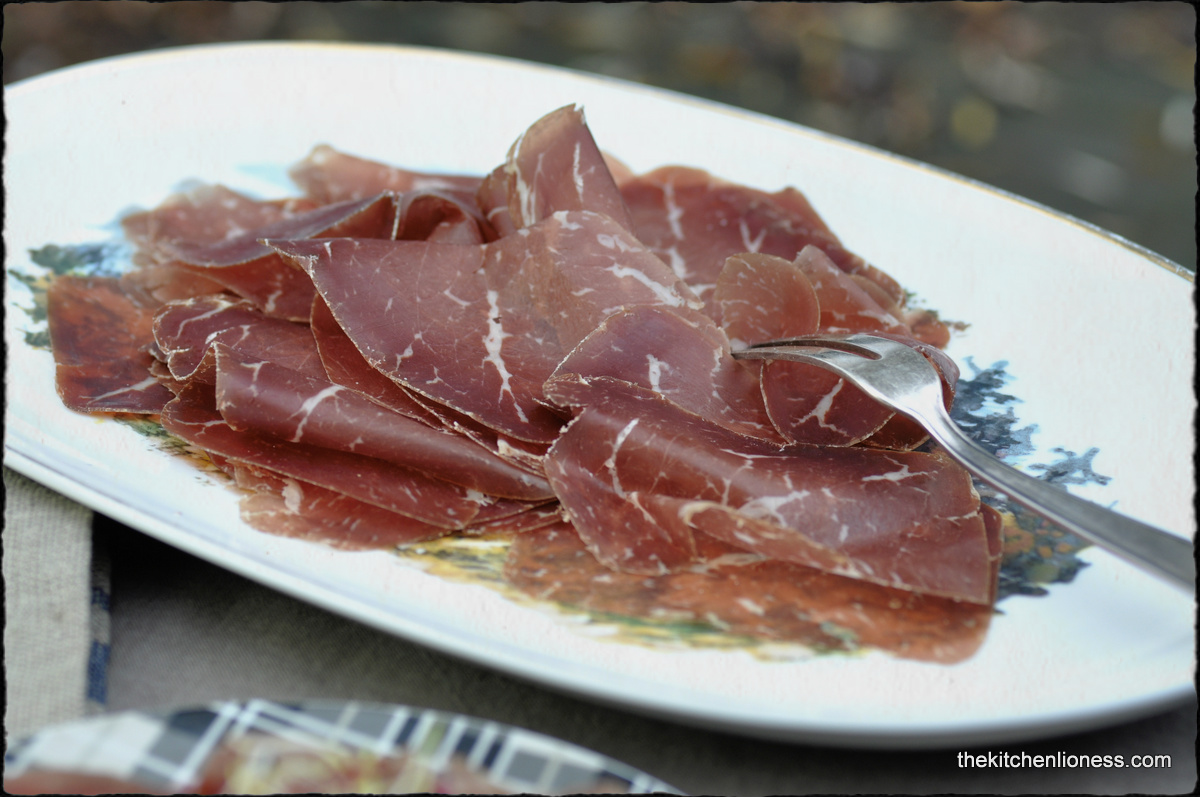 The Kitchen Lioness: FFwD - Tartine de Viande des Grisons