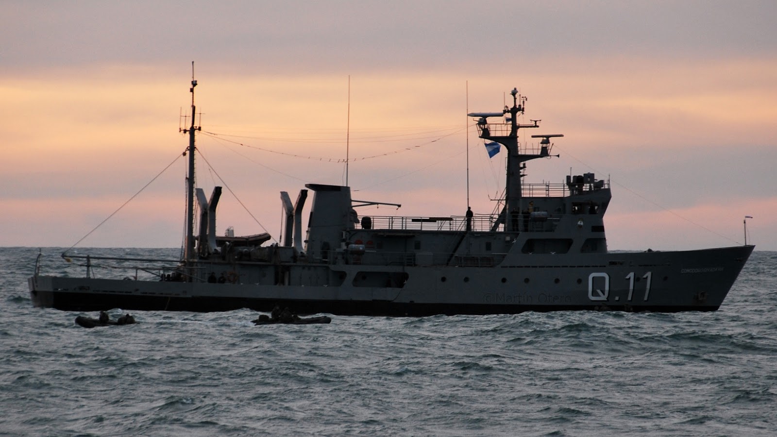 Poder Naval: Aniversario de la Afirmación del Pabellón en el Buque ...