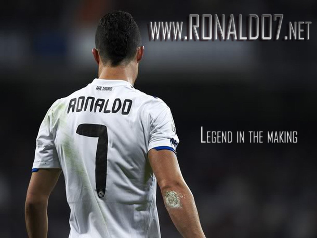 Cristiano Ronaldo - Legend in the Making Wallpaper | Take Wallpaper