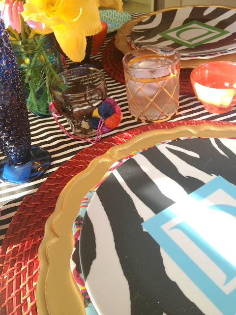 sadie + stella: La Plates Giveaway!