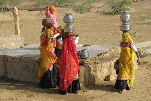 Incredible Rajasthan...!!: A Tour To Village........with us....