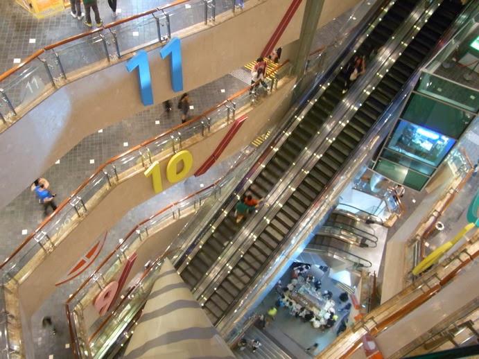 Escalator Skirt Deflector Devices: What Is The Escalator Safety Brush ...