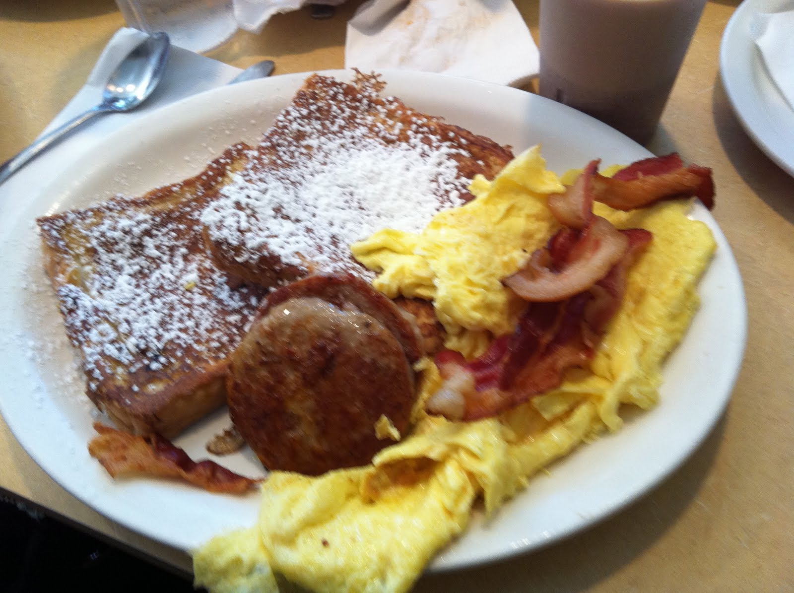 Fort Lauderdale Foodie: Country Ham & Eggs