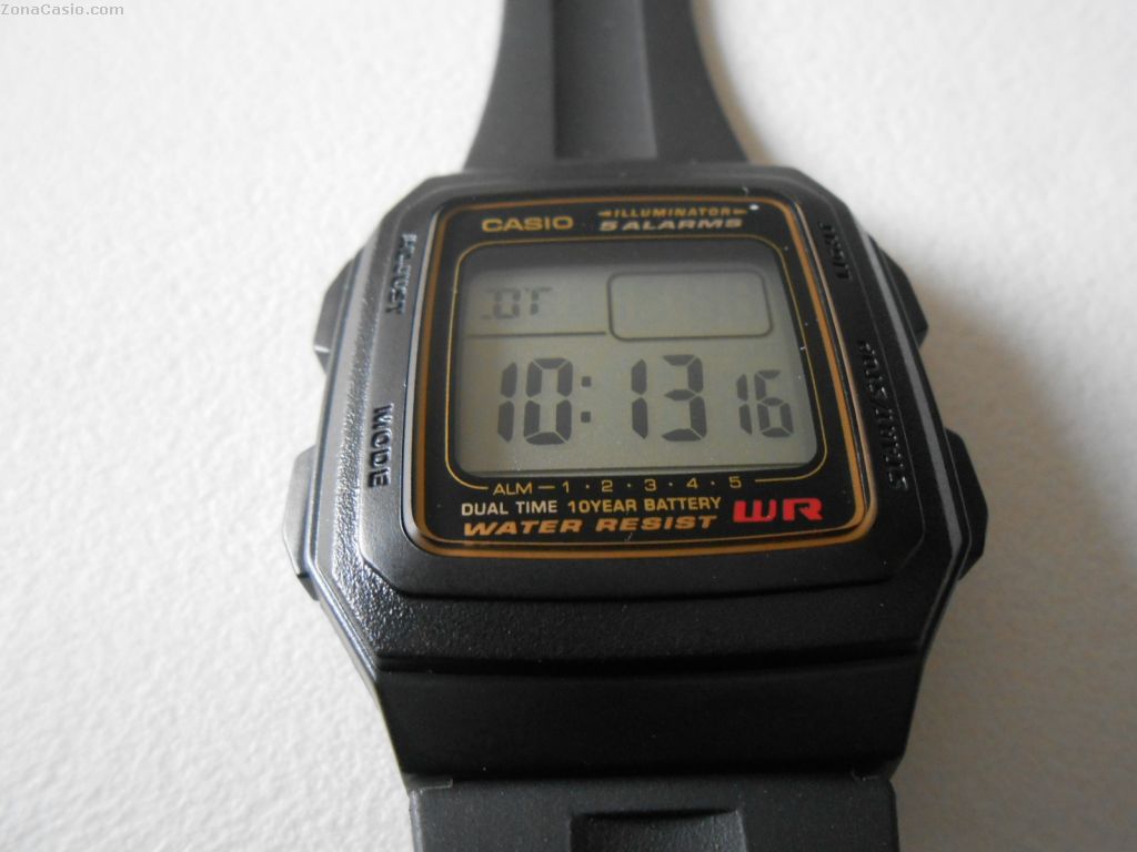 Zona Casio: Prueba: Casio F-201, el modelo más completo de la serie F