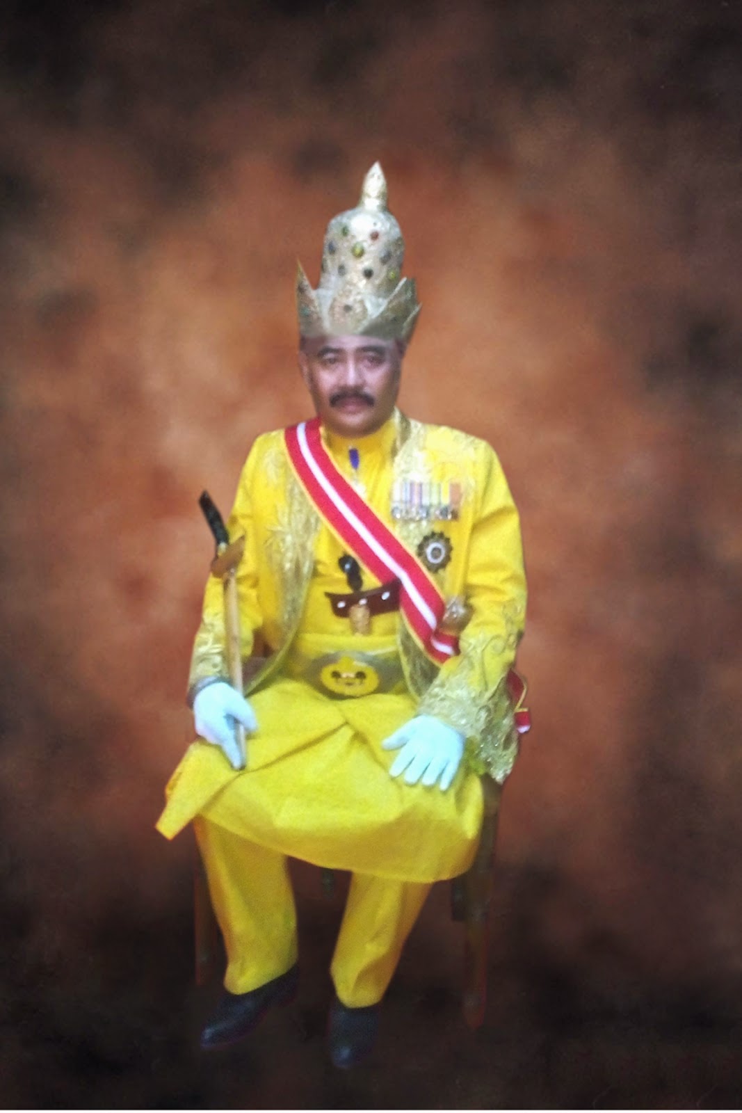 "SULTAN MELAKA DARUL ISLAM" OFFICIAL BLOG: PENYERAHAN DAN PEMAKAIAN ...