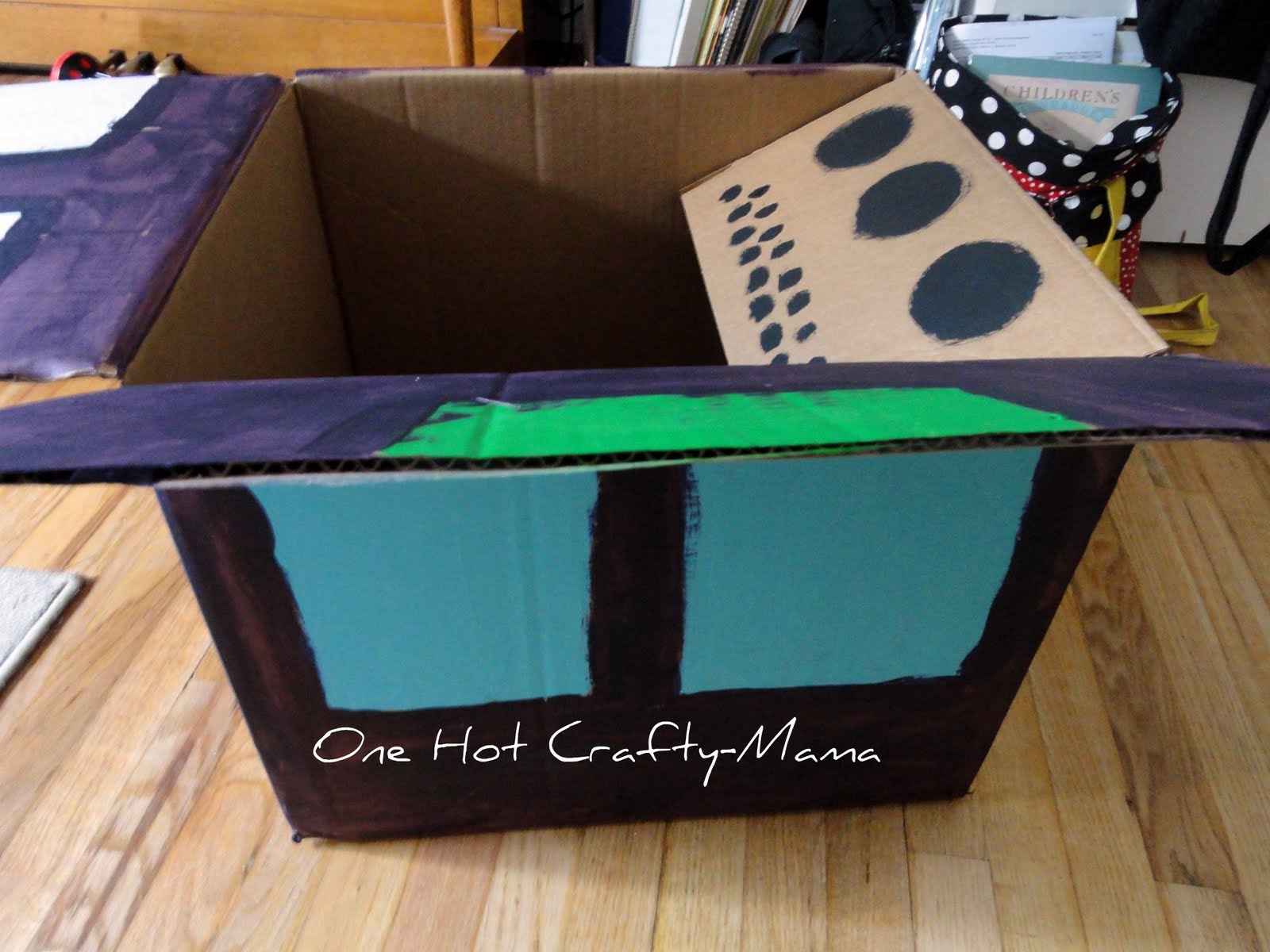One Hot Crafty-Momma: Airplane Box